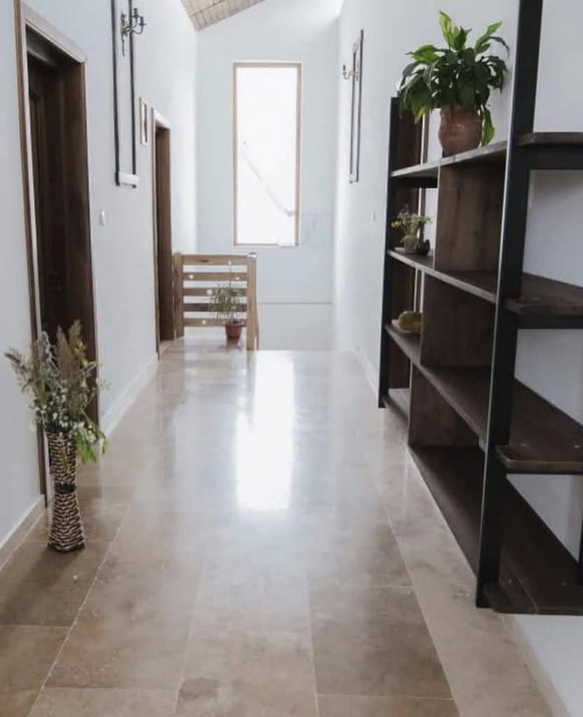 Travertin pentru Interior - Placaje, Trepte și Glafuri, Blat de Baie